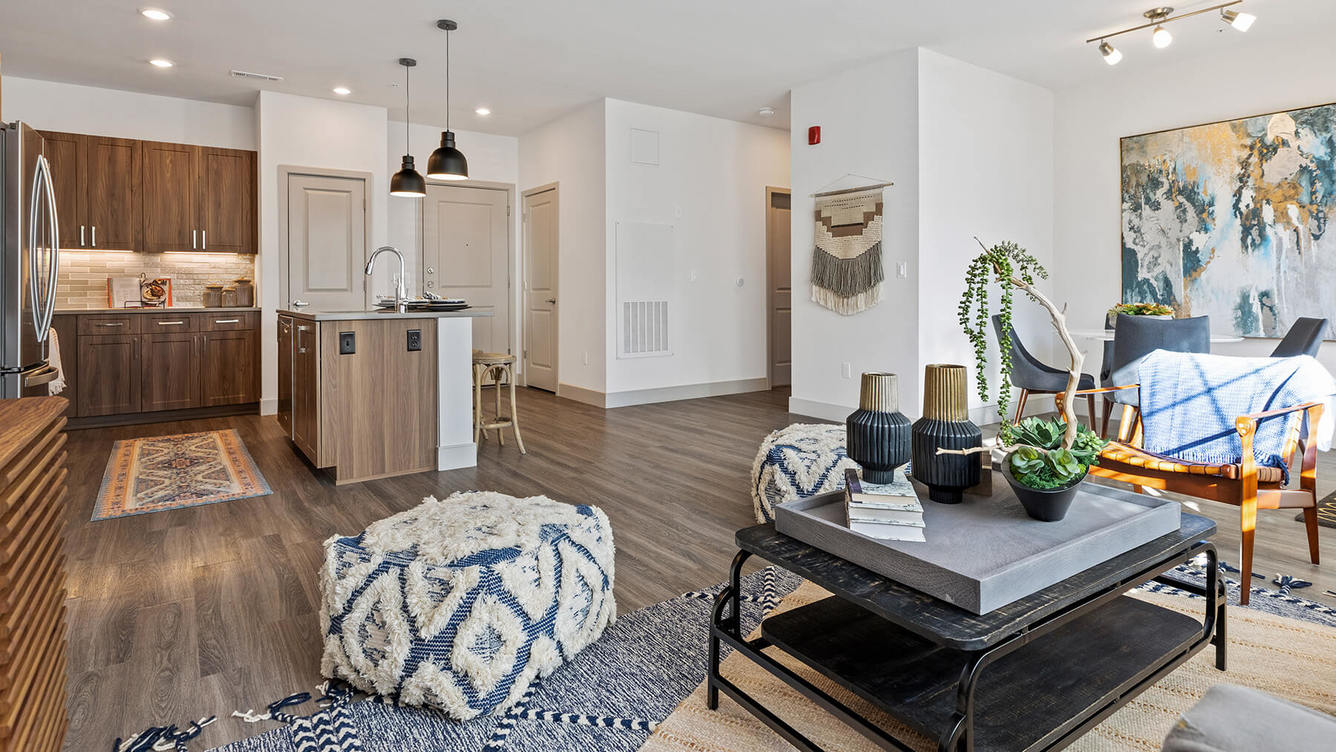 Station 117 Luxury Apartments in Franklin, MA | Lease Today!